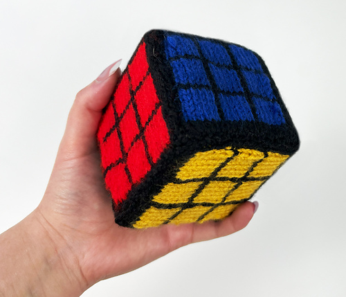 Ravelry: Rubik's Cube pattern by Knit It®