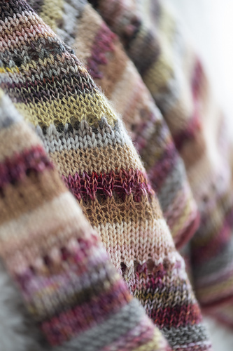 Ravelry: Button Box Throw pattern by Helen Stewart
