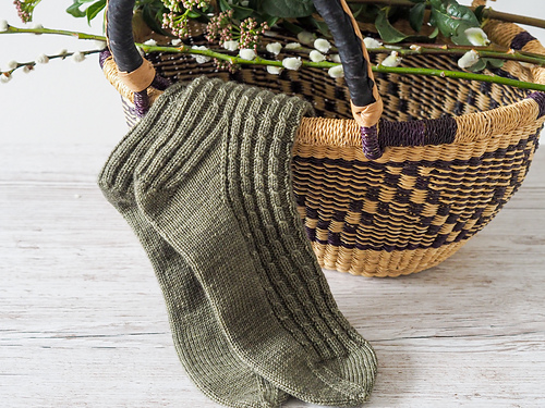 Ravelry: Curling Mist Socks pattern by Helen Stewart