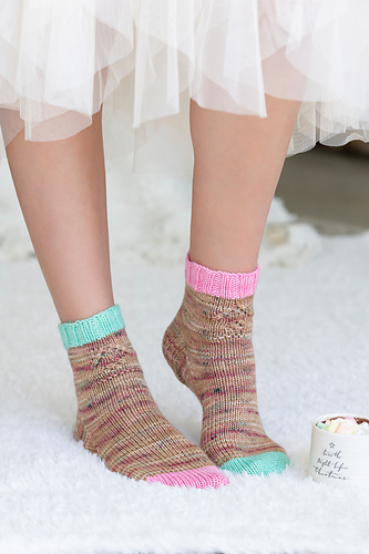 Ravelry: Gingerbread House Socks pattern by Helen Stewart
