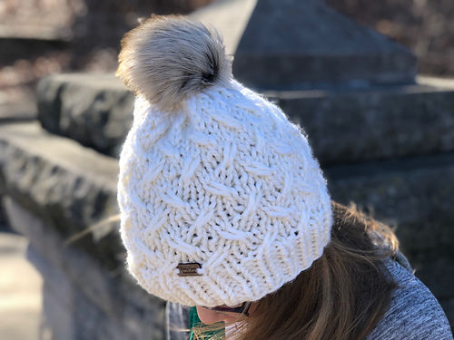 Ravelry: Laurel Beanie pattern by Nicole Flemming
