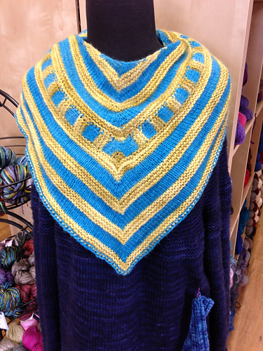 Ravelry: Egyptian Scarf pattern by Iris Schreier