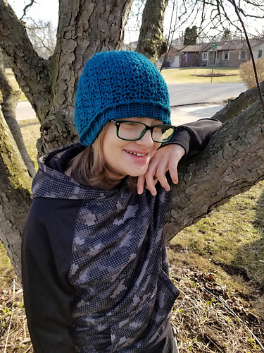 Ravelry: Downey Beanie pattern by Hillary Thompson