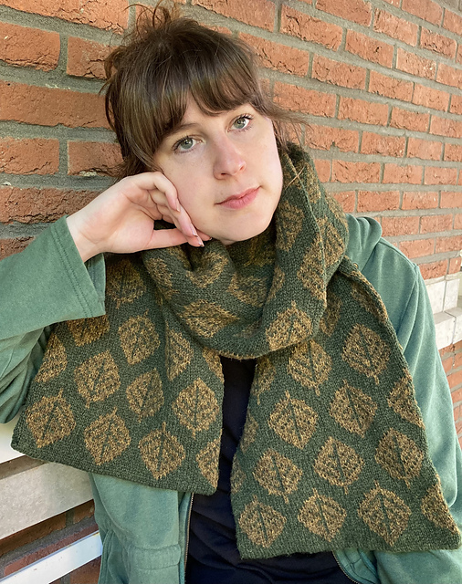Ravelry: Golden Birch Leaves pattern by Hilly Knits - Hilly van der Sluis