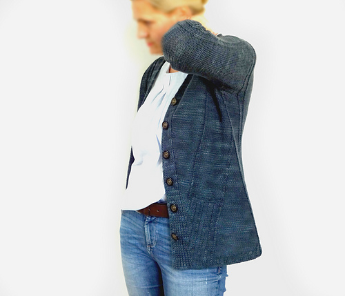 Ravelry: Slanted Pockets pattern by Hinterm Stein