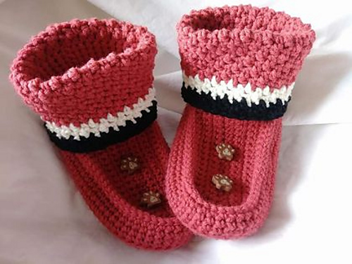 Ravelry: Ladies Moccasin Booties pattern by Colleen Craig