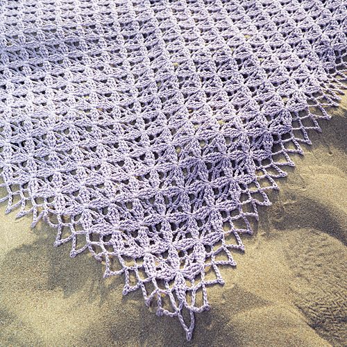Ravelry: Purpureal Shawl pattern by Ana-Maria