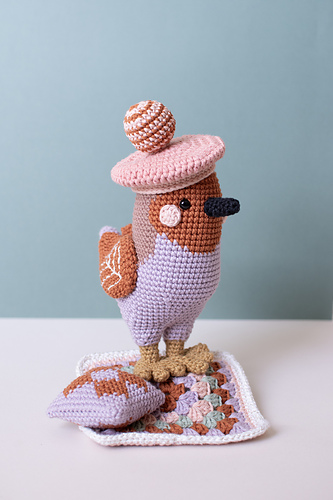 Ravelry: Grayson Robin pattern by Pica Pau