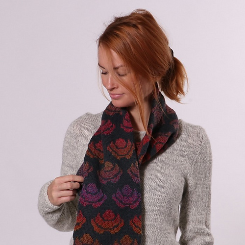 Ravelry: Rowan Scarf pattern by Sys Fredens