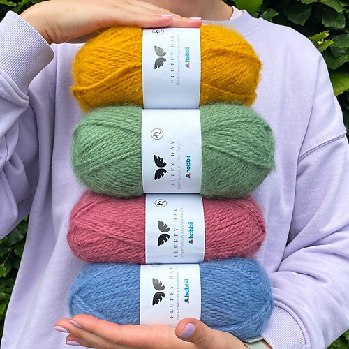 Ravelry: Hobbii Fluffy Day XL