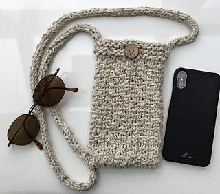 Ravelry: Mobile lomme pattern by Ellen Larsen