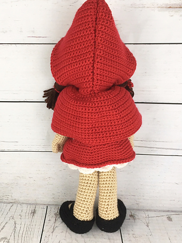 Ravelry: Little Red Riding Hood pattern by Holly's Hobbies