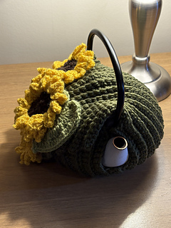 Ravelry: Japanese Style Tea Pot Cosy pattern by Mandy Challis