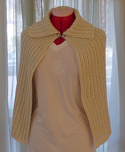 Ravelry: Retro Capelet pattern by Mike Horwath