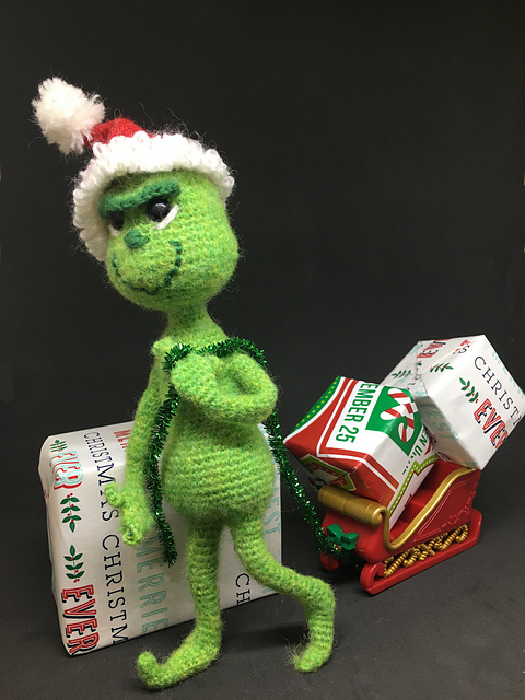 Ravelry: Christmas Grinch pattern by Ceri Wilkinson