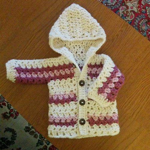 Ravelry: b14-25 Cozy Cuddle pattern by DROPS design