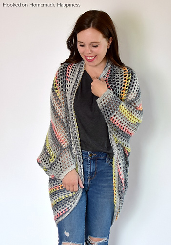 Ravelry: Urban Chic Cocoon Sweater pattern by Breann Mauldin
