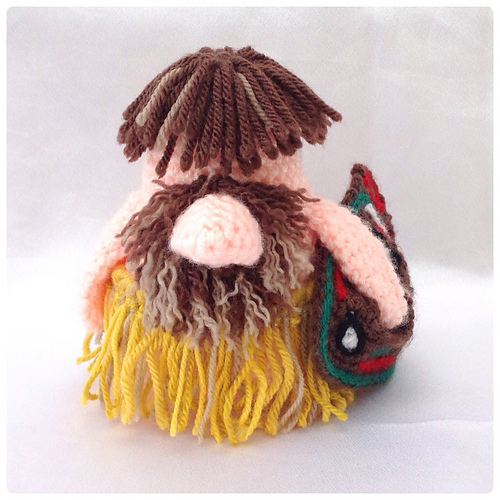 Ravelry: Tribal Gonk pattern by Ling Ryan