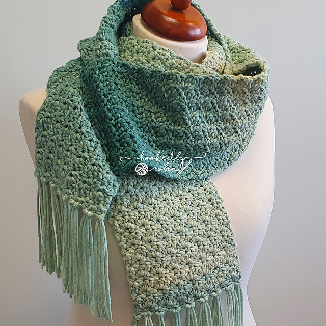 Ravelry: Sweet Mint Scarf pattern by Hooked by Robin