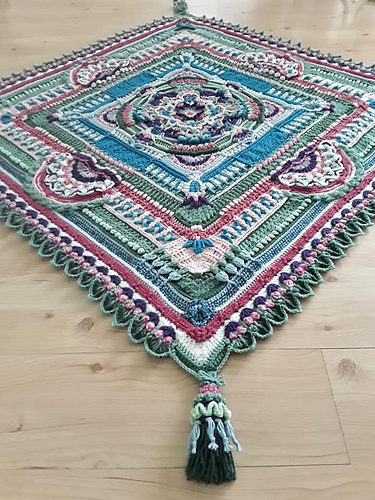 Ravelry: High Tea Floral Block Extension pattern by The Floral Hook