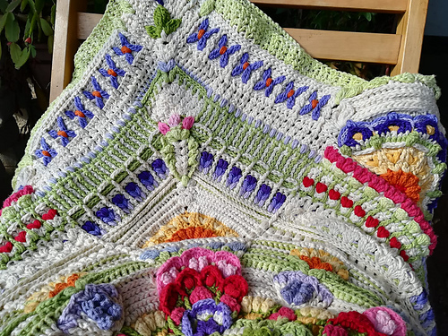 Ravelry: High Tea Floral Block Extension pattern by The Floral Hook