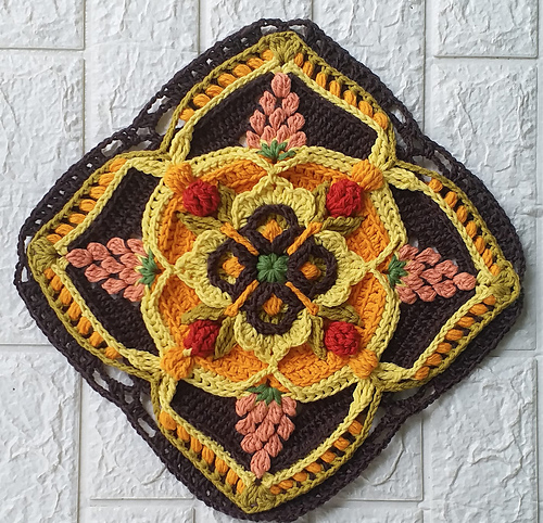 Ravelry: Chrysalis Throw pattern by The Floral Hook