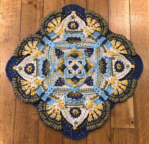 Ravelry: Chrysalis Throw pattern by The Floral Hook