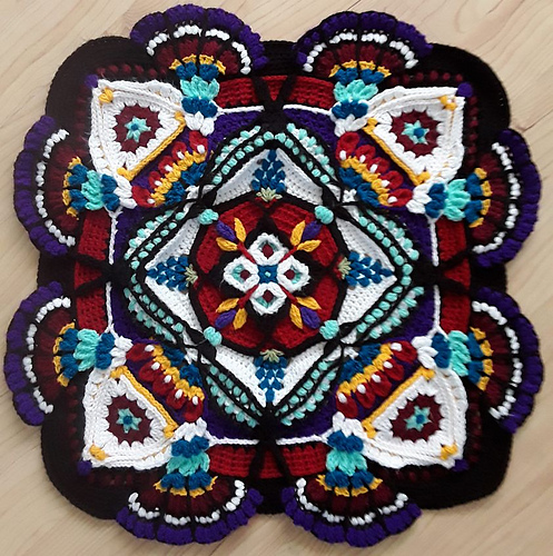 Ravelry: Chrysalis Throw pattern by The Floral Hook