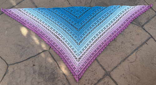 Ravelry: The Malfy Shawl pattern by Huskyberry