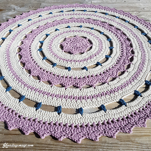 Ravelry: Cottage Rug pattern by Camilla N. Skjoenhaug