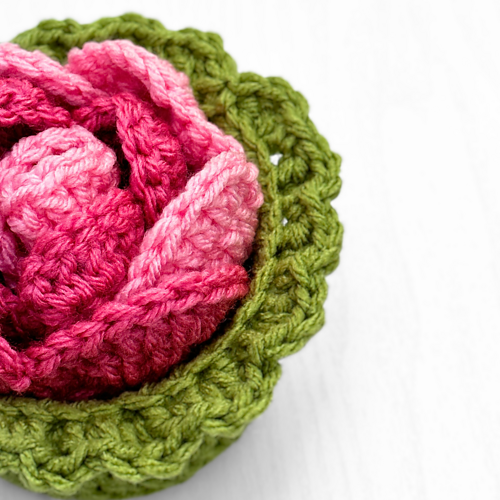 Ravelry: Rose Flower Coaster Set pattern by Elyse Eades