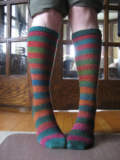 Ravelry: IndiAUNAJones' Gradient Knee Socks