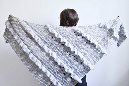 Ravelry: Ruffle Snuggle Shawl pattern by Lisa Hannes