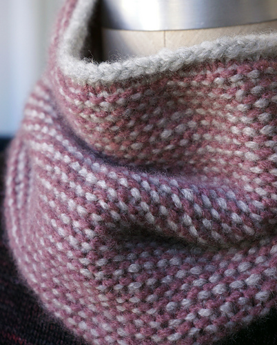 Ravelry: Chestnut Street Cashmere Two Color Cowl pattern by ImagiKnit ...