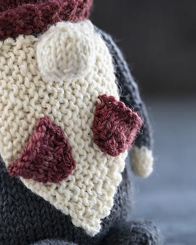 Ravelry: Gnorri pattern by Sarah Schira