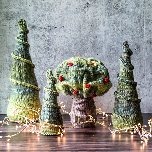 Ravelry: Wee Apple Trees pattern by Sarah Schira