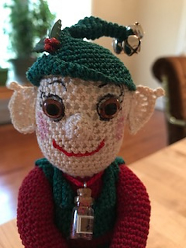 Ravelry: Giving Elf Pay It Forward pattern by Imagine That Creative Designs