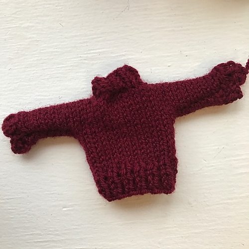 Ravelry: Mini Sweater pattern by Ann Szwarc