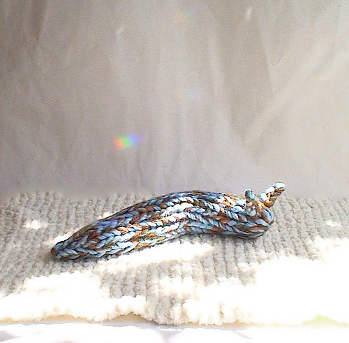 Ravelry: Slug Bud pattern by Flora Kennedy
