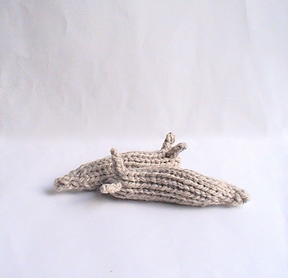 Ravelry: Have fun knitting Slug Buds for the holidays pattern by Flora ...