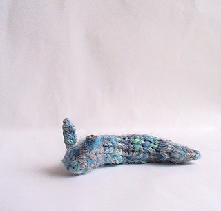 Ravelry: Have fun knitting Slug Buds for the holidays pattern by Flora ...