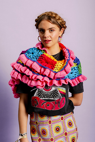 Ravelry: Sunny Wrap pattern by Simone Francis