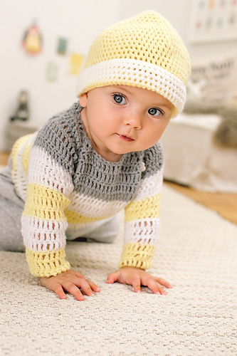Ravelry: Baby Sweater pattern by Patons UK