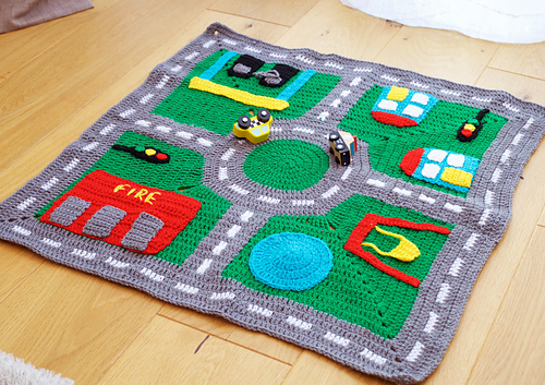 Ravelry: city central play mat pattern by Gurinder Hatchard