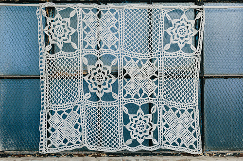 Ravelry: Breeze Café Curtain pattern by Millie Masterton