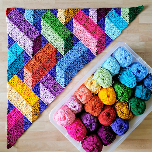 Ravelry: Rainbow Bricks pattern by Kaz - Insomnia Crochet