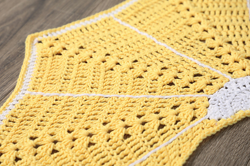 Ravelry: Lemon Slice Rug pattern by Sati Glenn