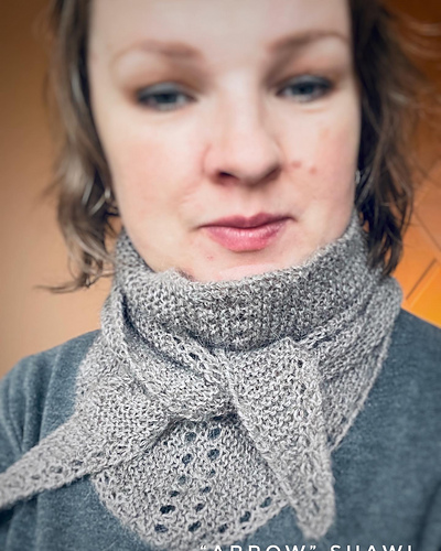 Ravelry: Arrow small triangle shawl pattern by Inese Kocane