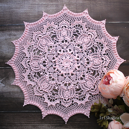 Ravelry: Ariel doily pattern by Tanya Vinamor