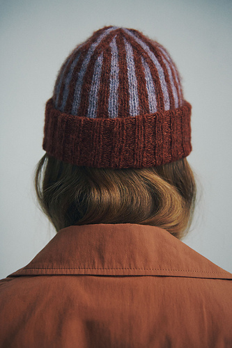 Ravelry: Anni Beanie pattern by Helga Isager